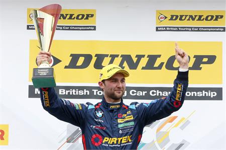 Motorsport UK Triumph | Andrew Jordan Racing | Pirtek