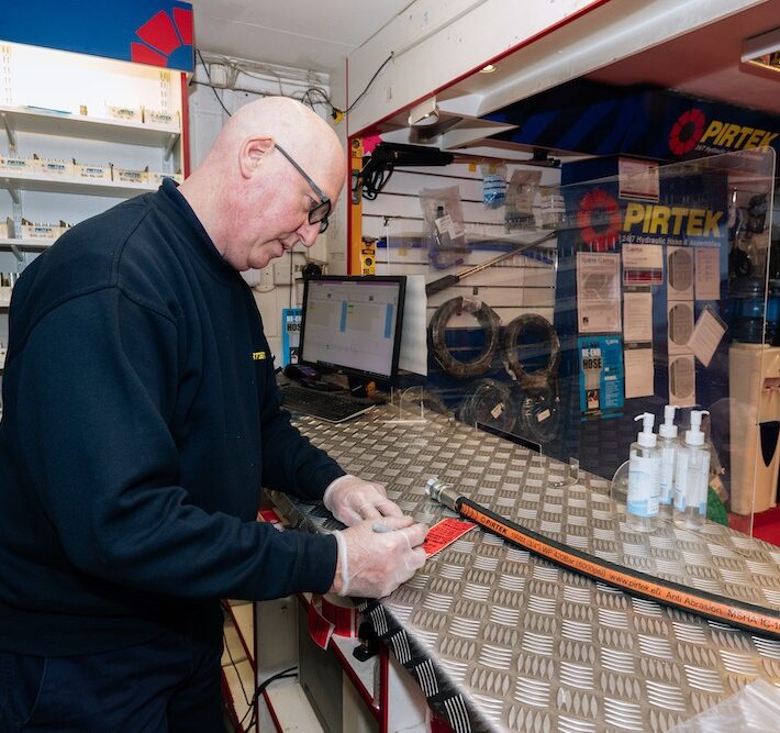 Worcester Service Centre, Hydraulic Hose Repair Worcester - Pirtek